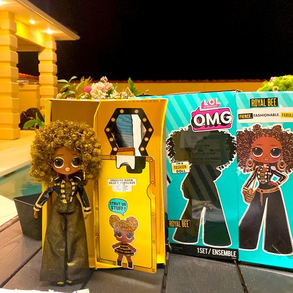 omg | Toys | Lol Surprise Omg Royal Bee Fashion Doll With 2 Surprise ...